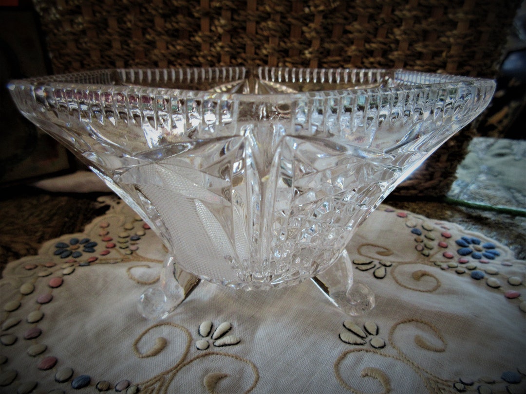 6 Sided Crystal Bowl, Clear and Frosted Design, 3 Footed, Small Sized ...