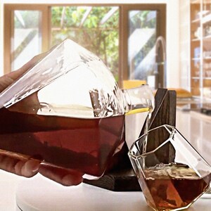 Diamond Shaped Decanter - Home Barware Decor - Groomsman Present Liquor ...