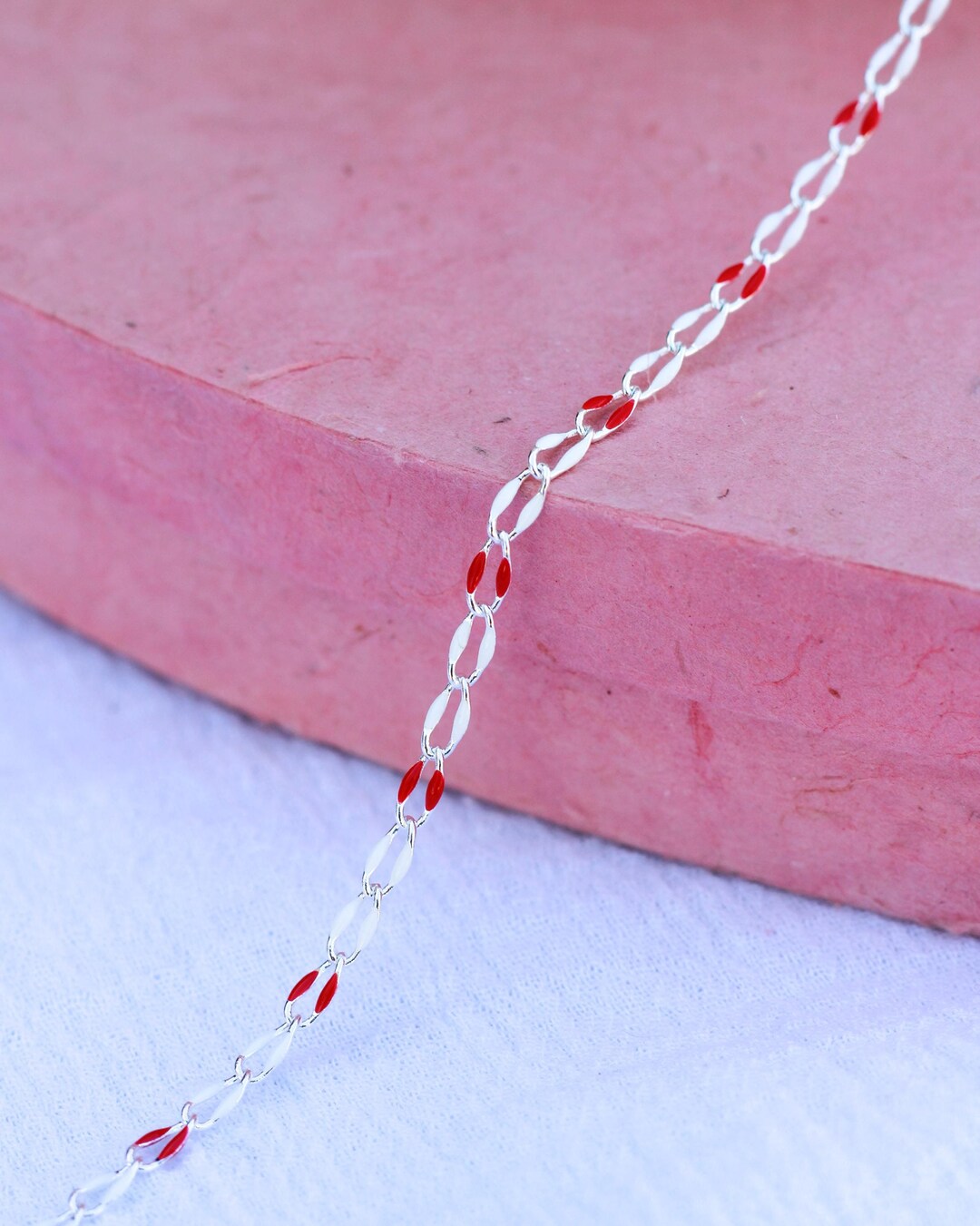 Red and White Enamel Chain, Red and White Colored Chain, Permanent ...