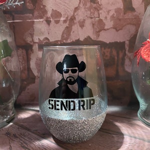 Yellowstone Inspired Wine Glass / Beth Dutton / Send Rip / Wine Glass ...