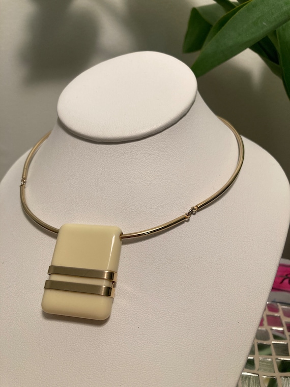 Vintage Statement Choker Gem