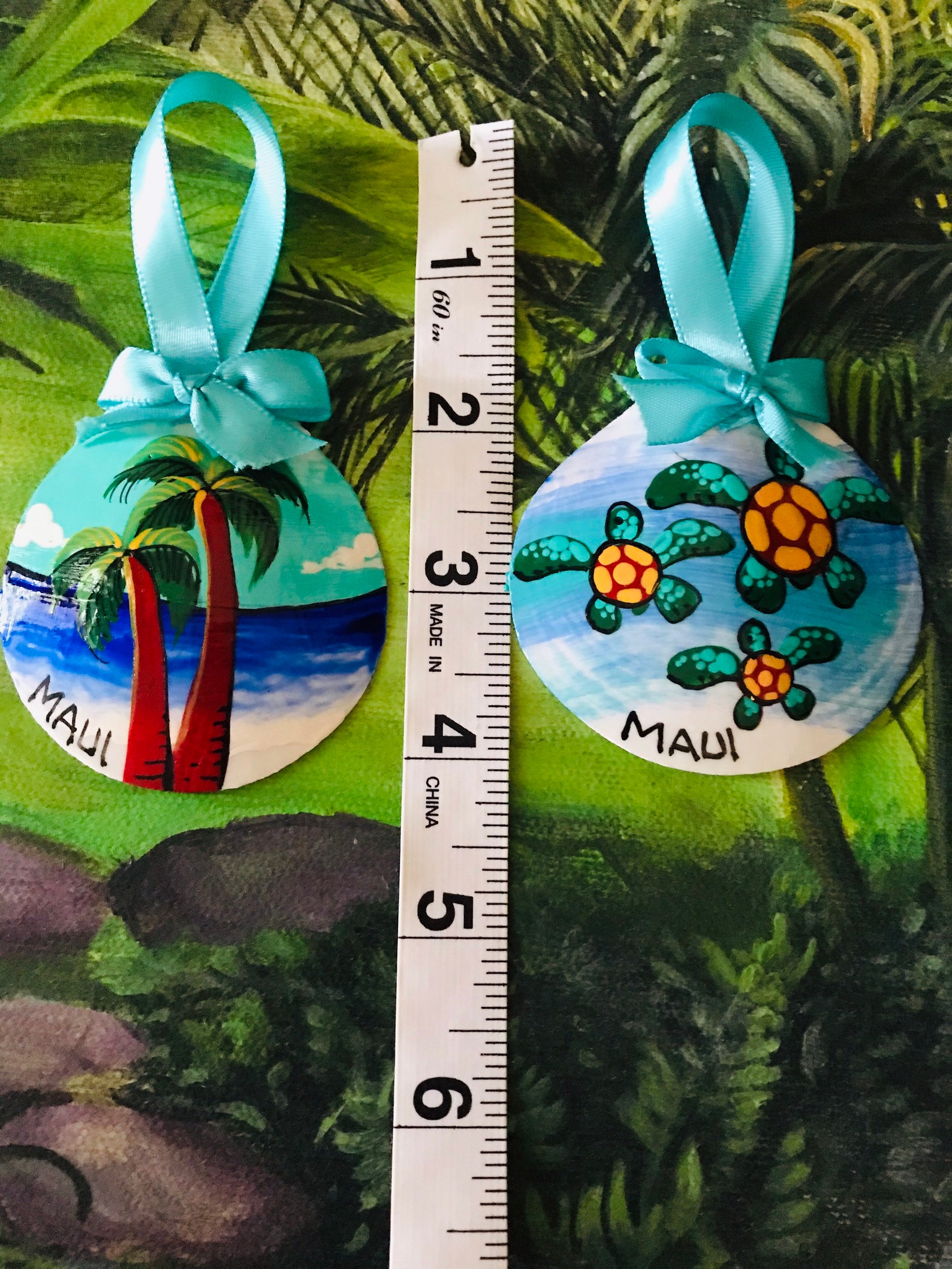 Set of 2 Hand Painted Shell Ornamentstropical Christmas - Etsy