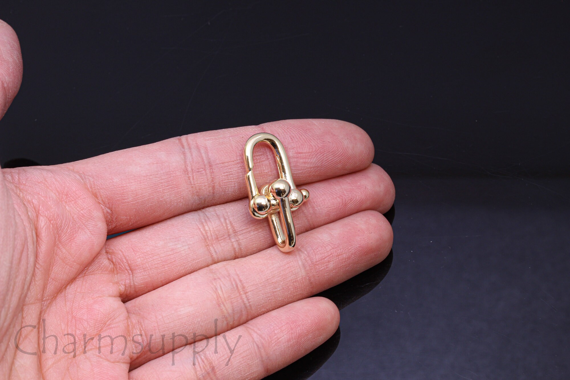 Large Gold or Silver Large U Chain Clasp 27x15mm Push in - Etsy