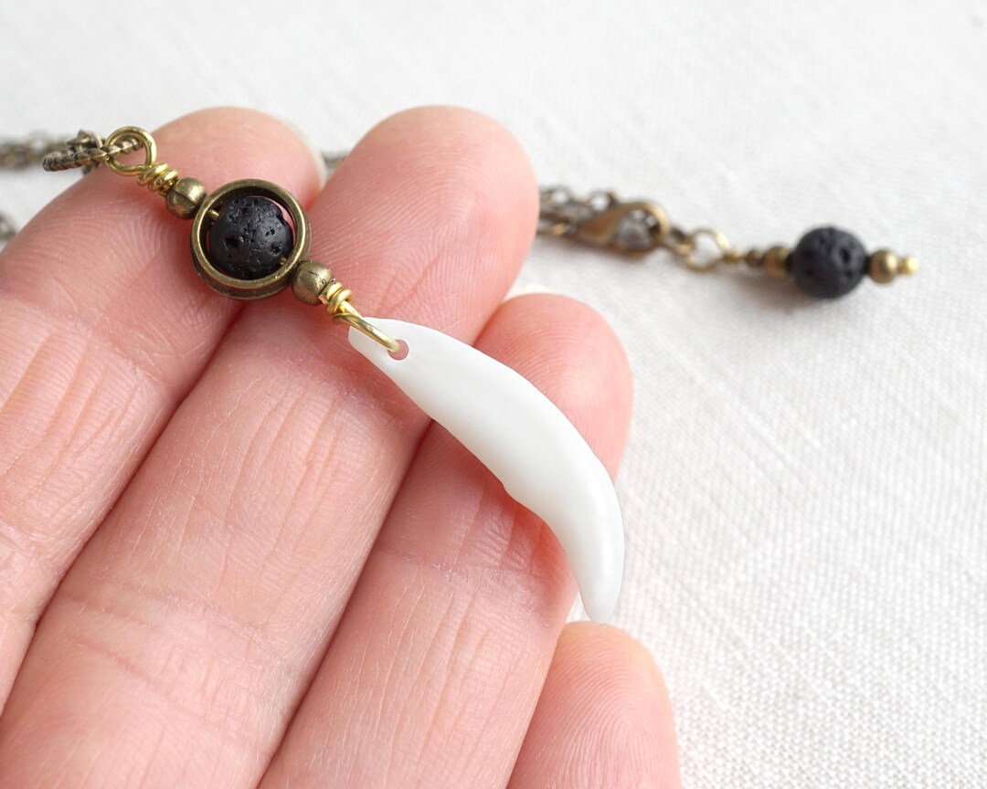 ON VACATION, Dainty Wolf Tooth Necklace Wolf Necklace Black Lava Raw ...