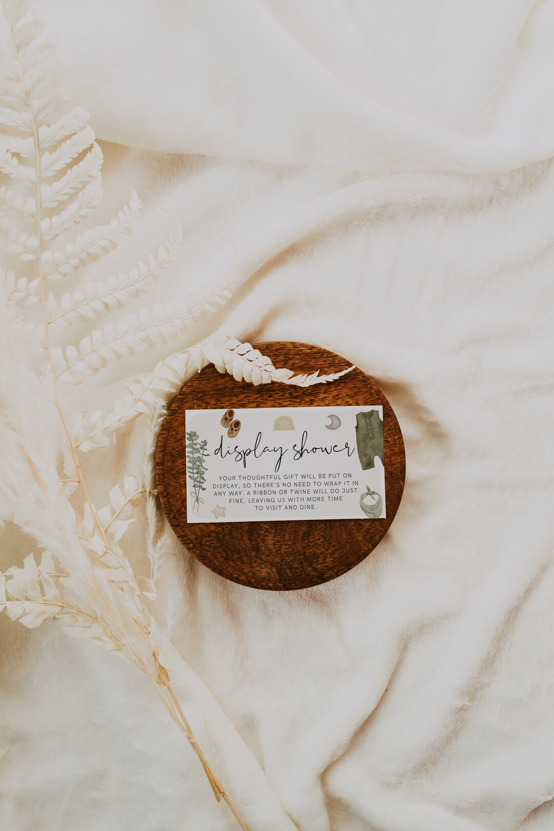 Display Shower Card, Boho Baby Shower, Clothes Baby Shower, Unwrapped ...