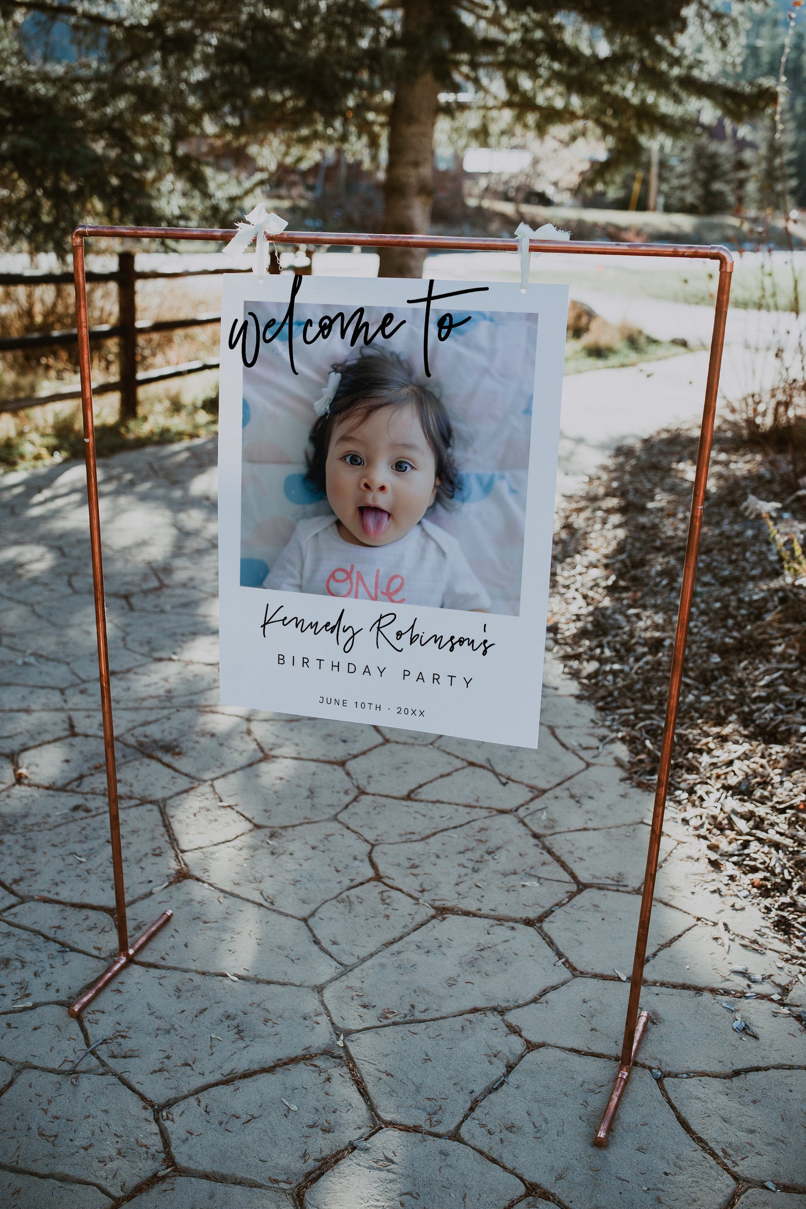 Photo Birthday Welcome Sign Template, Modern Minimalist (digital ...