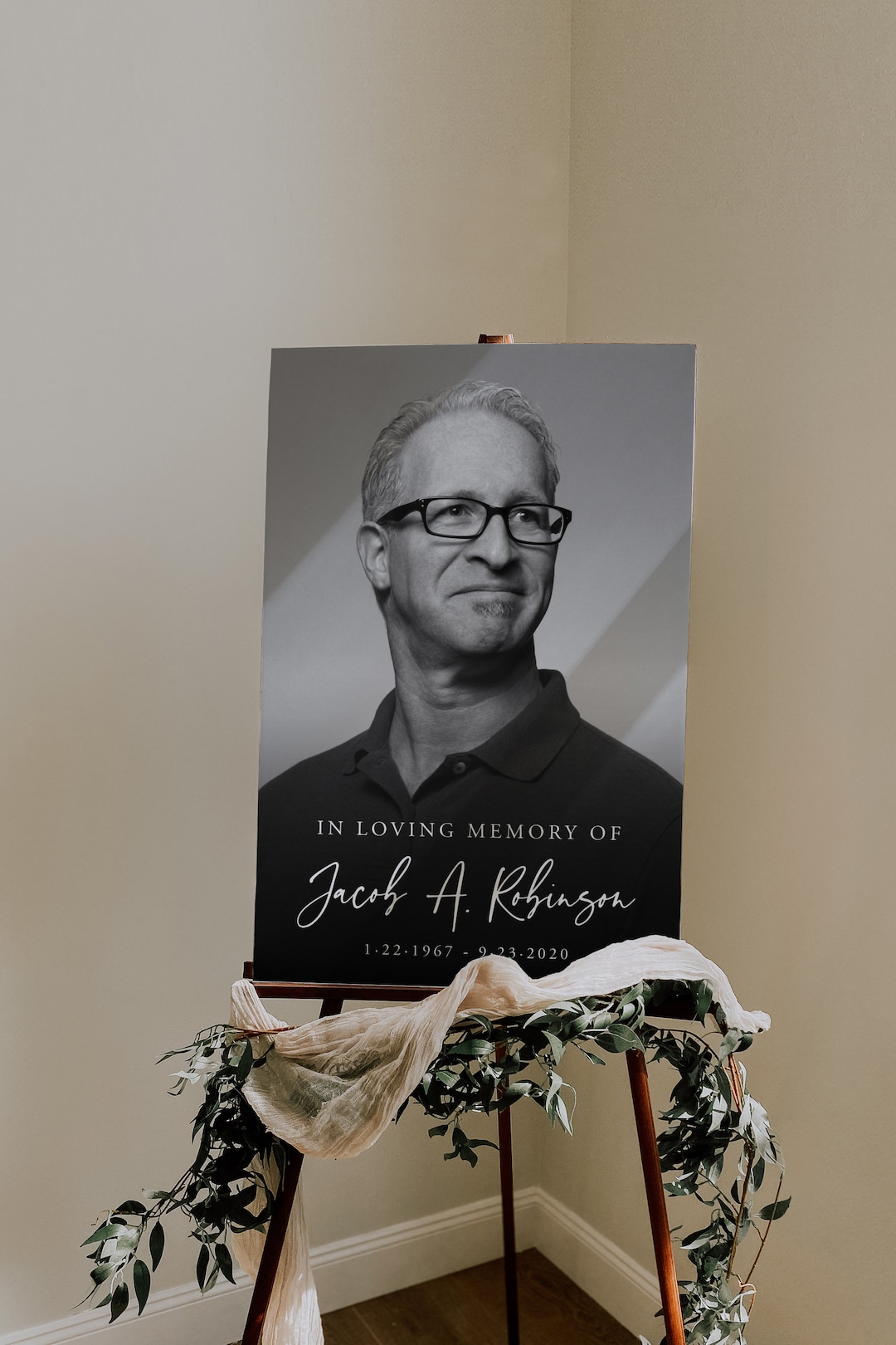 In Loving Memory Sign, Funeral Welcome Sign, Editable Poster With Photo ...