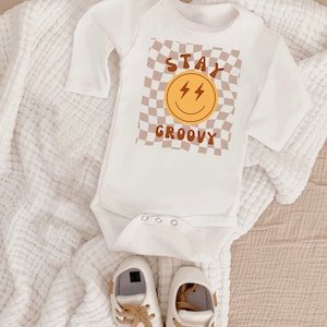 Groovy Baby Shirt, Stay Groovy, Retro Hippie Baby Outfit, New Baby Gift ...