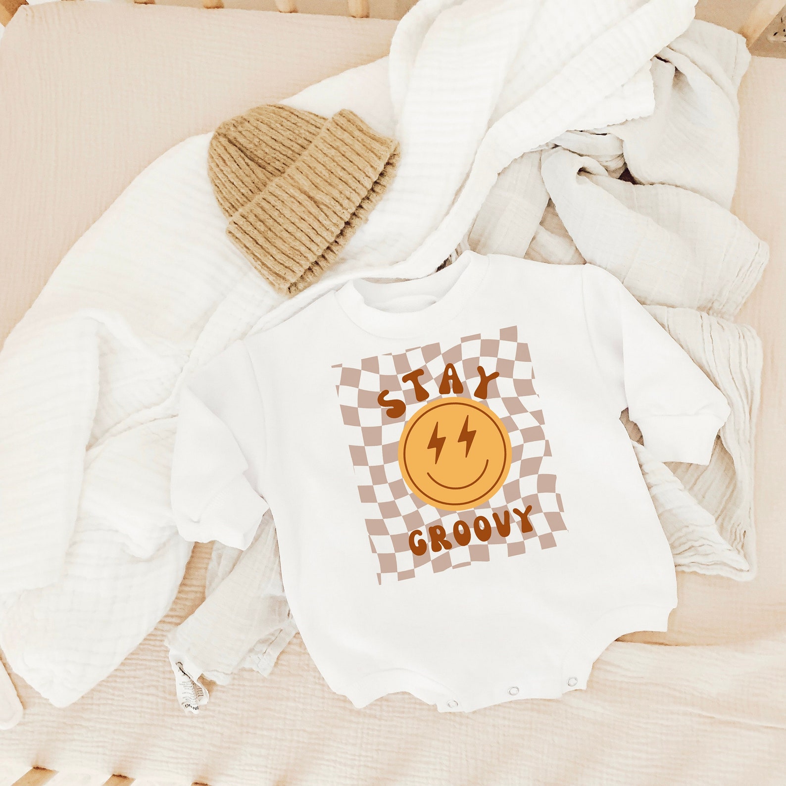 Groovy Baby Shirt, Stay Groovy, Retro Hippie Baby Outfit, New Baby Gift ...