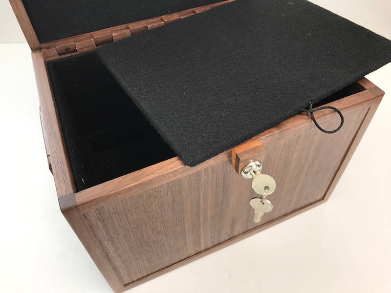 Keepsake Box With Wooden Hinge Handles and Latch - Etsy