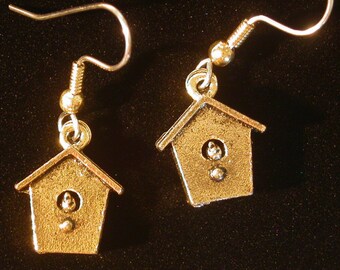 Claddagh Earrings 24 Karat Gold Plate or Oxidized Matte Silver | Etsy