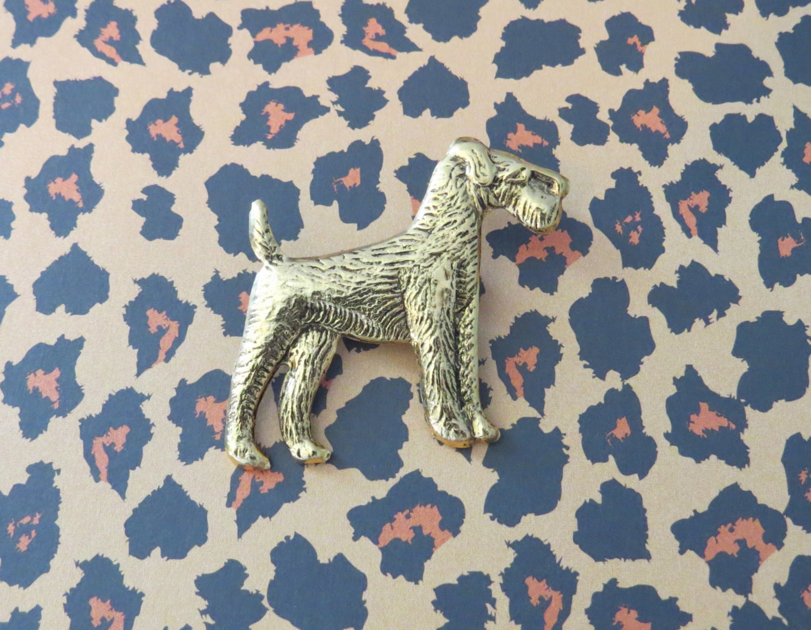 Airedale / Welsh Terrier Dog Brooch Pin Dogs Lover Gift - Etsy