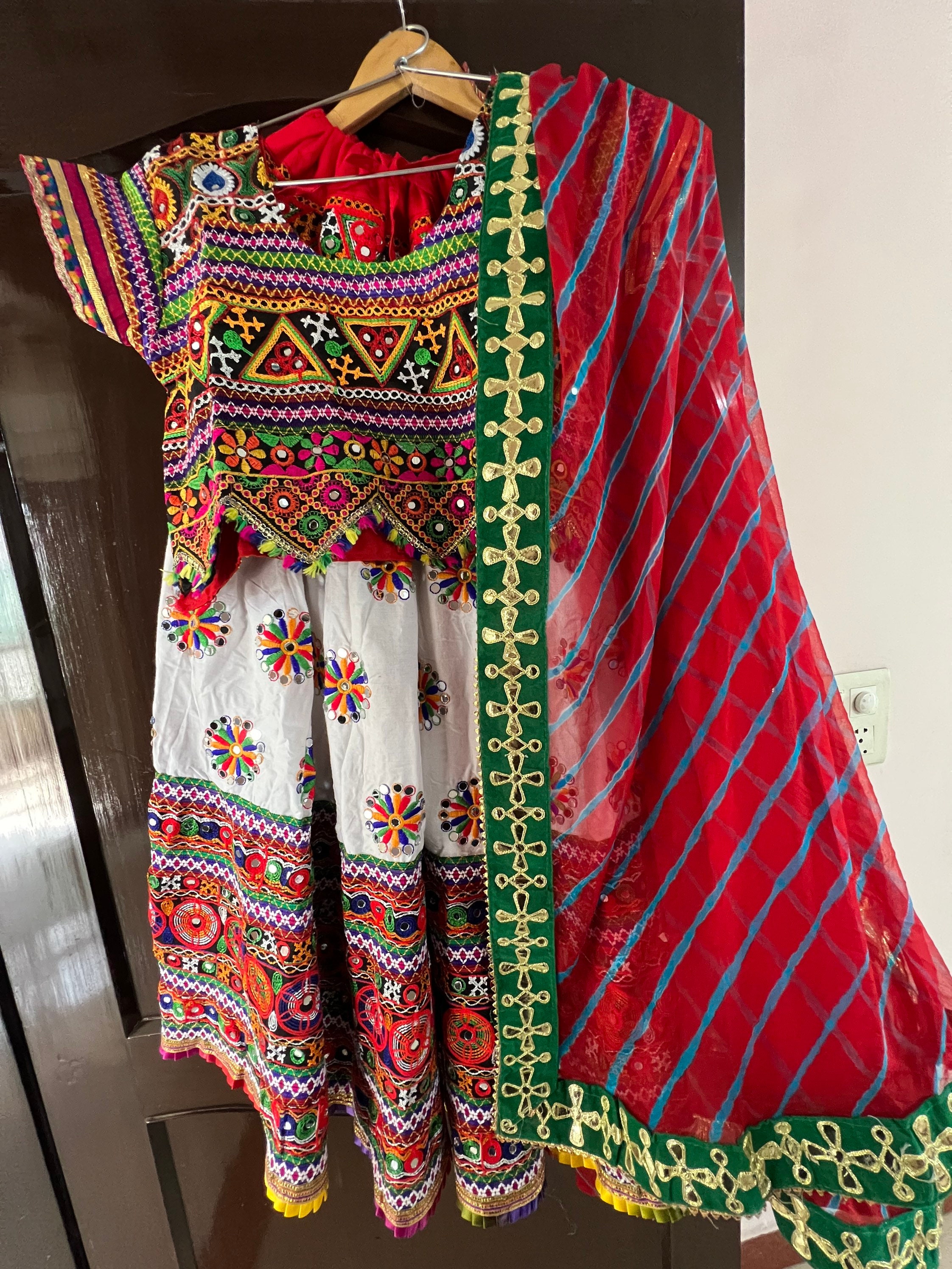 Garba Skirt/gujrati Costume/dandiya/ Navratri Skirt /garba Dress ...
