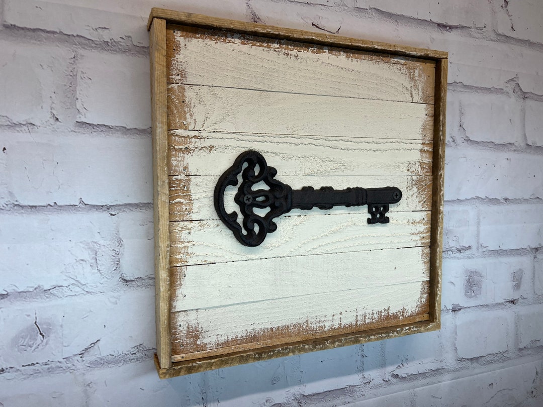 Rustic Metal Key Wood Wall Decor - Etsy