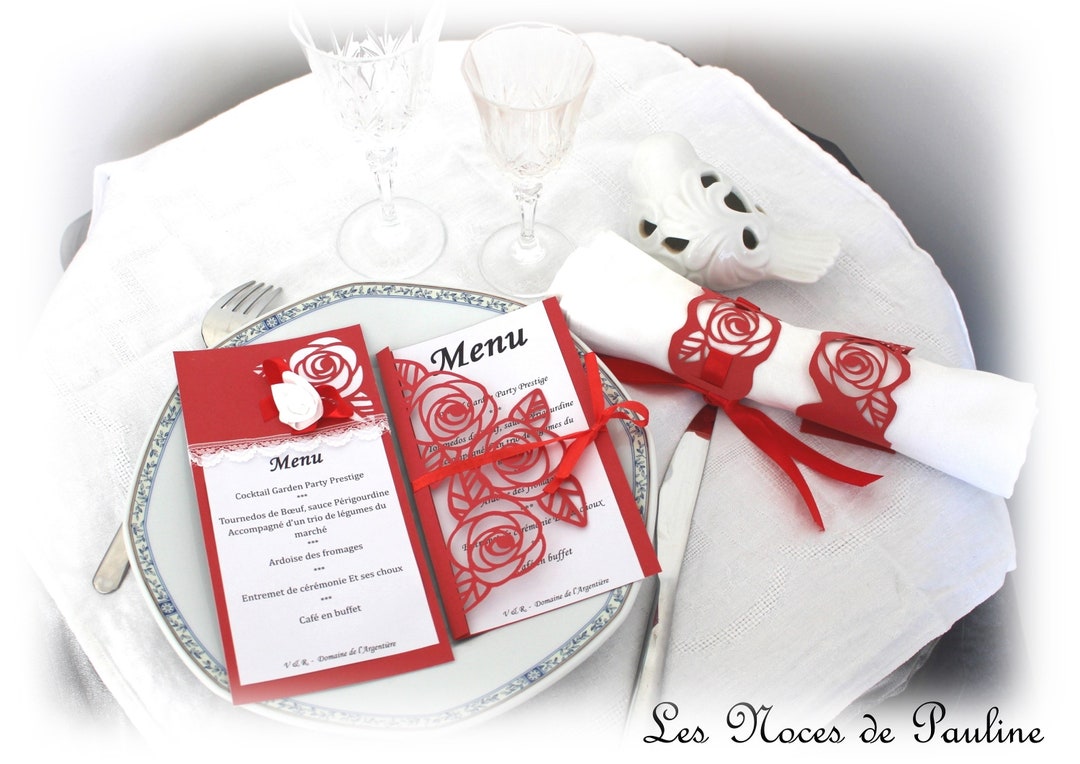 Menus and Red Towel Rounds Chiseled With Rose Wedding, Ceremony ...
