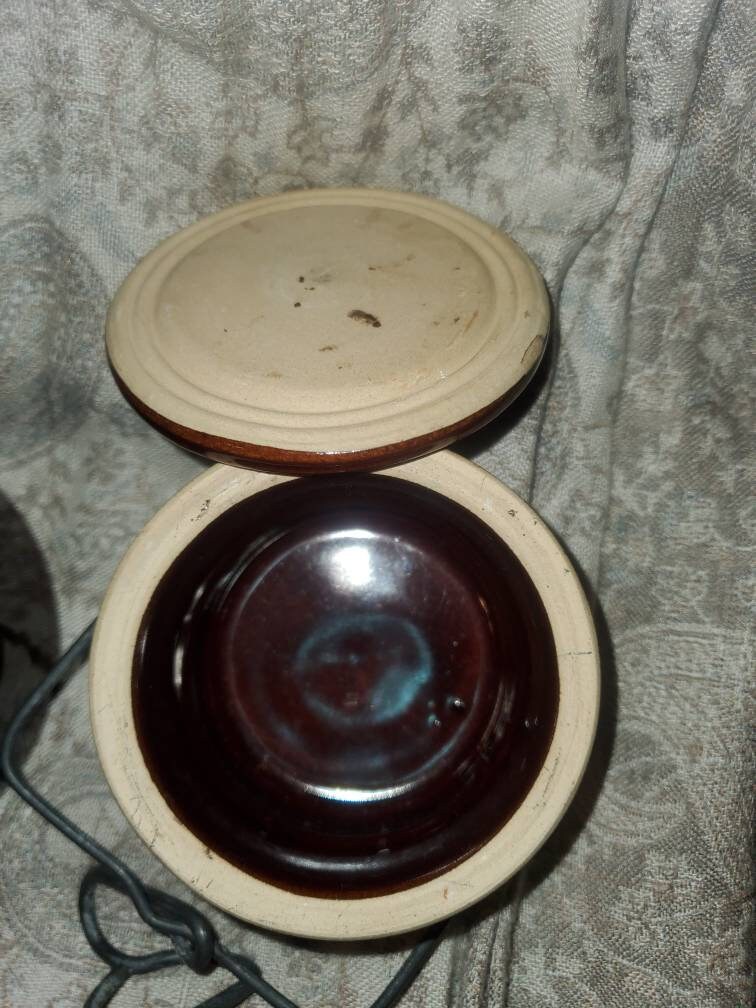 Vintage Crocs, Vintage Crocks. Small Crocks, 2 Vintage Covered Crocks ...