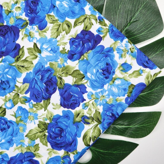 Vintage Rose Pattern Blue Seamless Pattern Red Rose Flowers Vintage