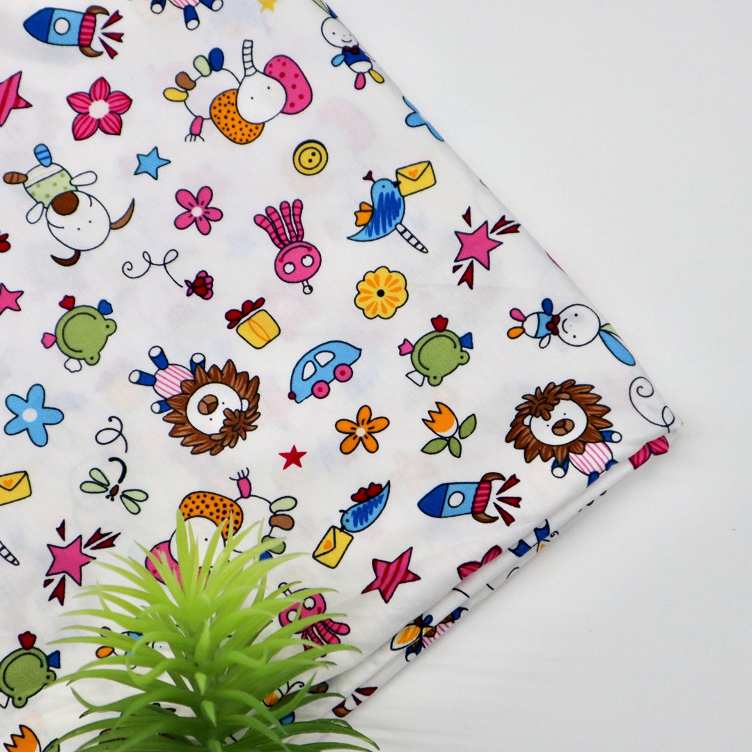 Cute Cotton Fabric - Animals Cartoon Printed on White Background Fabric ...