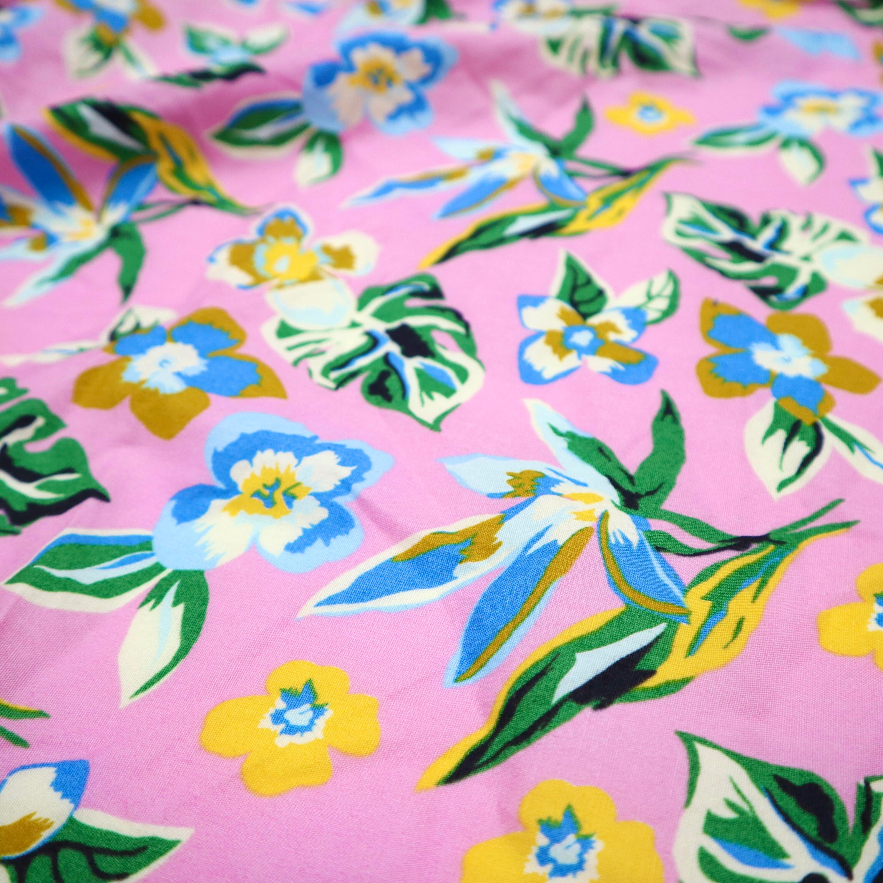 Sweet Seamless Tropical Floral Fabric Tropical Flowers on | Etsy