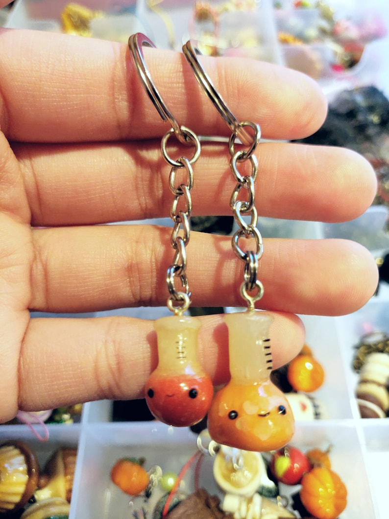 Test Tube Beaker Polymer Clay Charm Keychain, Miniature Charm, Round ...