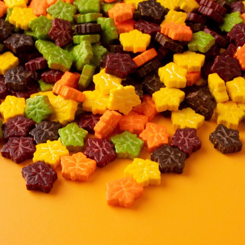 Maple Leafs Candy Shape Sprinkles - Fall Cake - Cookies Decoration ...