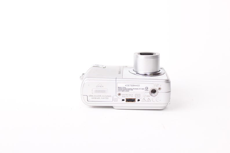 Vintage Kodak Easyshare C330 Digital Camera, 4 MP Retro Point & Shoot ...