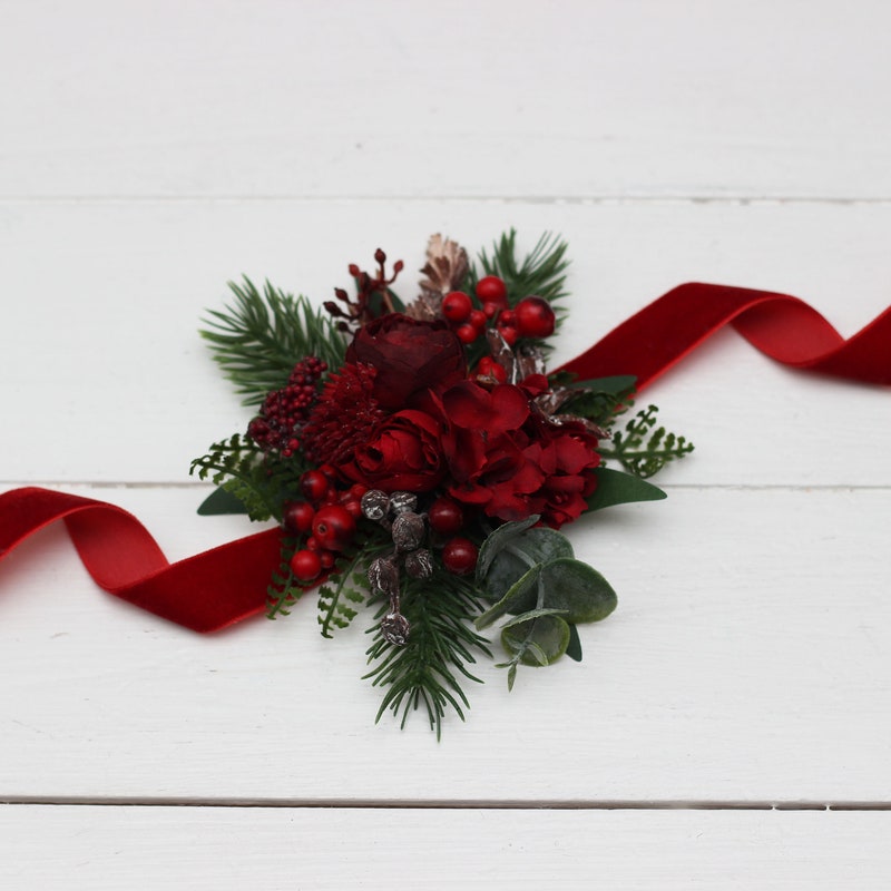 Winter Corsage - Etsy