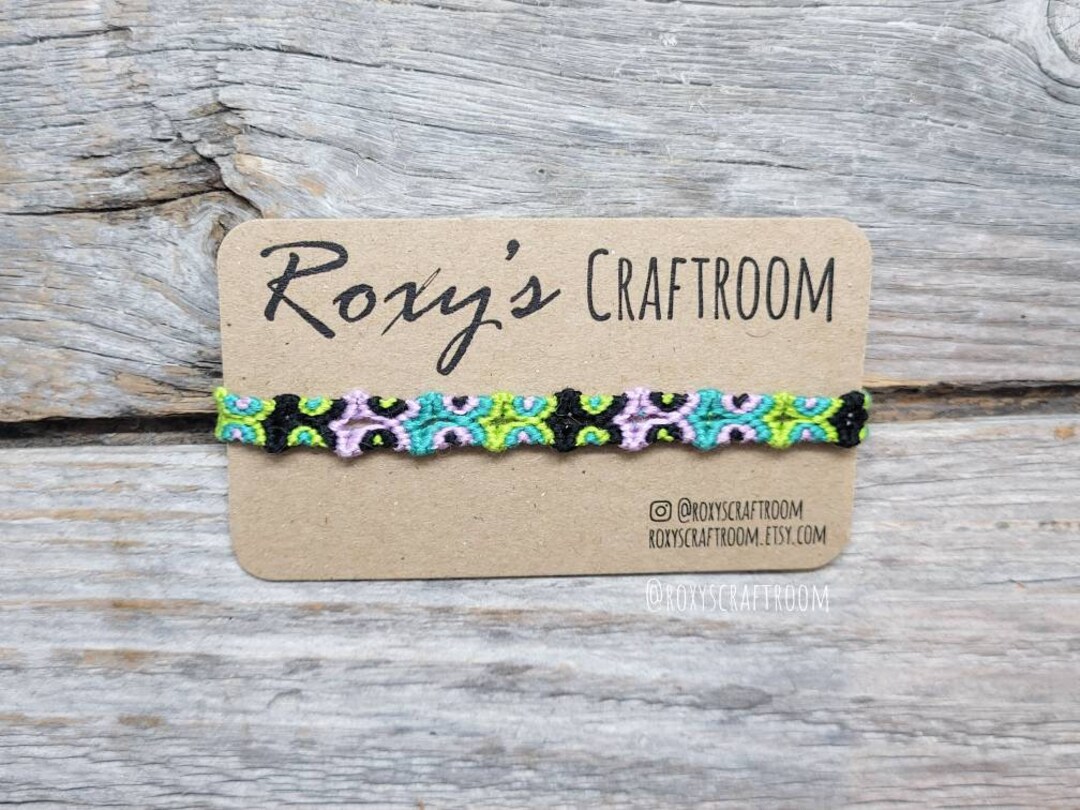 Totem Pole Friendship Bracelet - Etsy