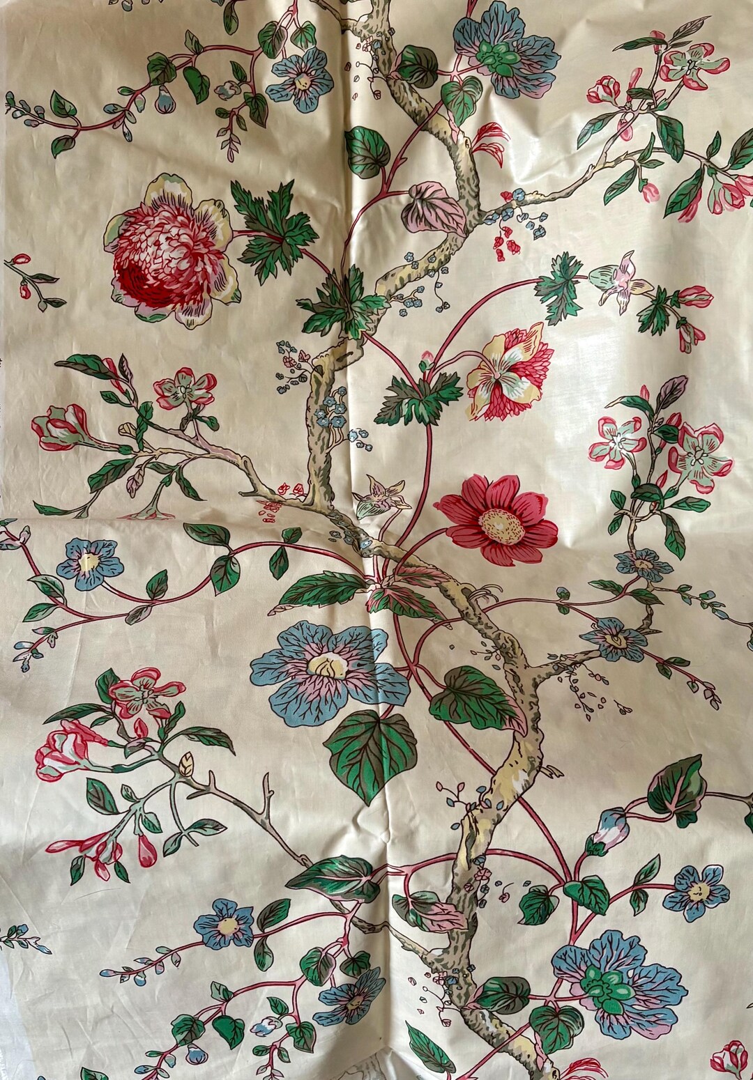 Sublime Vintage Tree of Life Floral Polished Cotton Chintz Interiors ...
