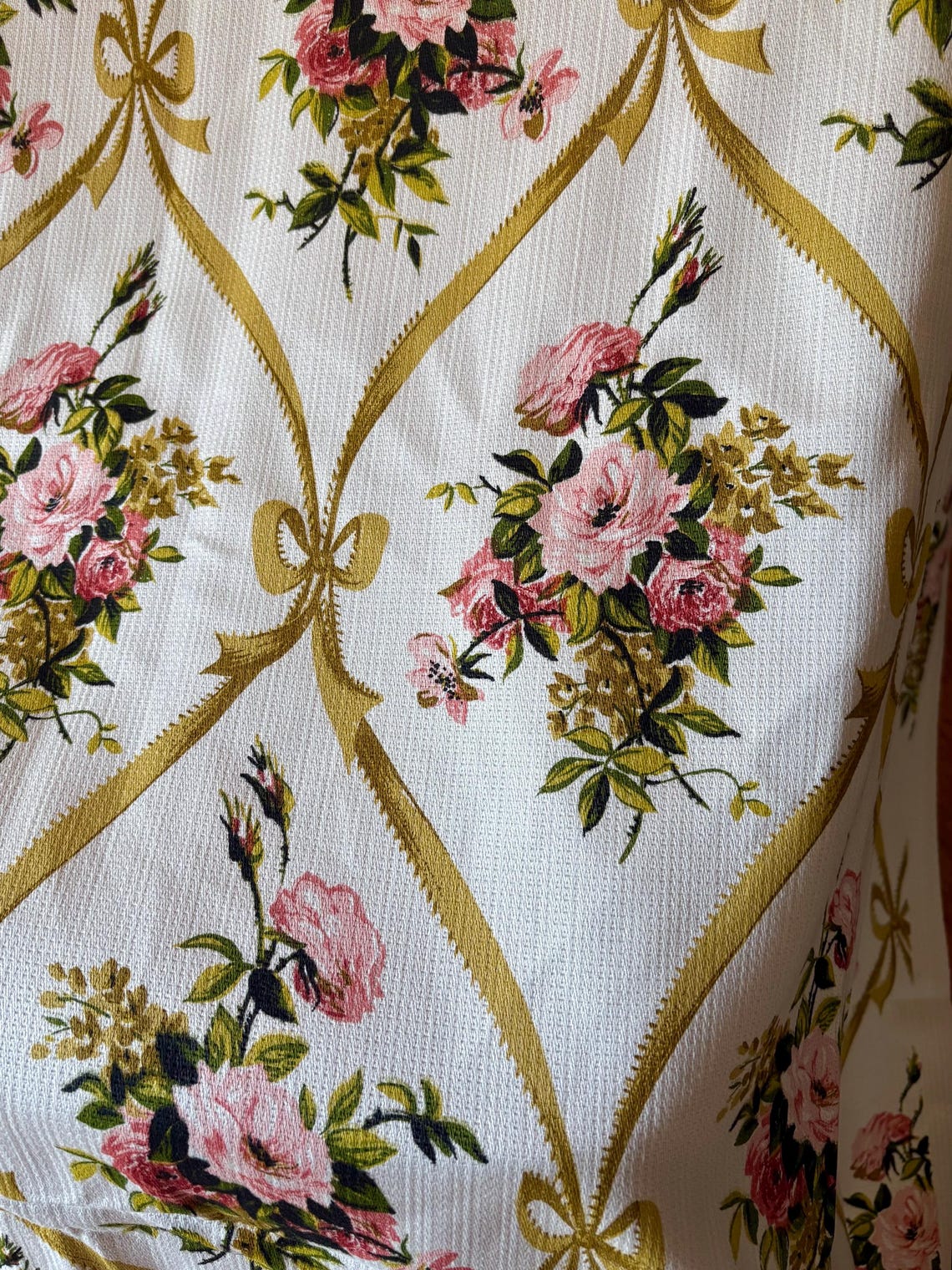 Beautiful Vintage Mid Century French Cottage Floral Roses Ribbon Bows ...