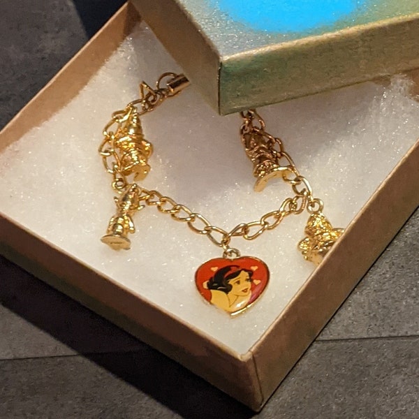 Snow White Jewelry - Etsy