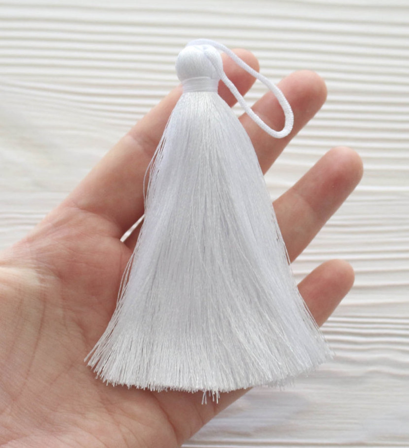 White Tassel Extra Large Tassels Silk Tassel Necklace - Etsy