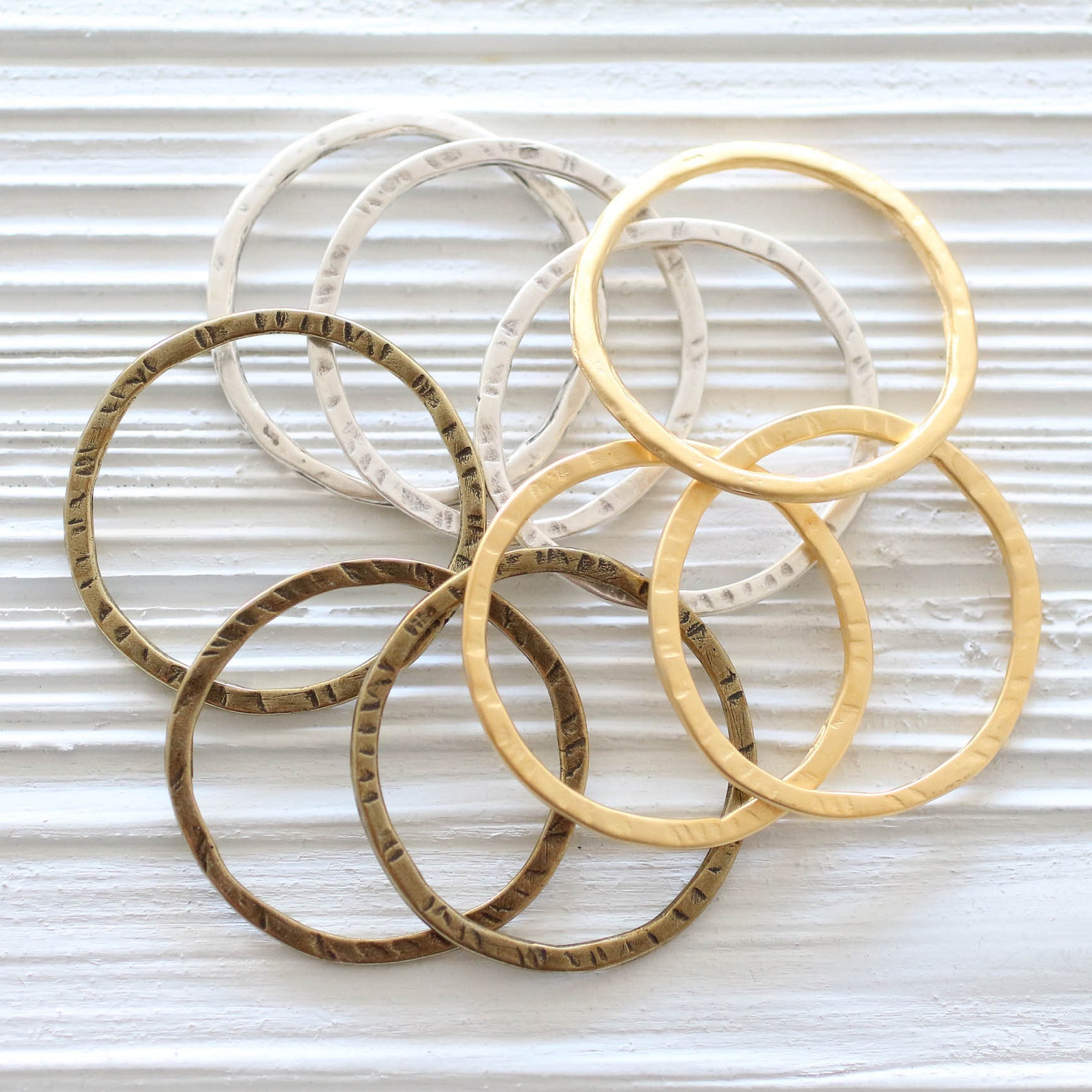 2pc Silver Round Hoop Pendant, Round Connector, Silver Link, Circle ...