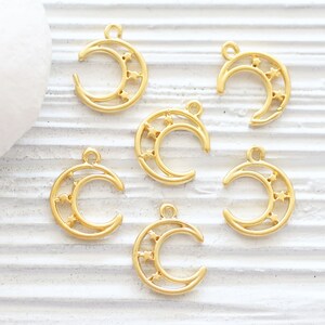 10pc Gold Crescent Charm, Mini Crescent Moon Pendant, Gold Crescent ...