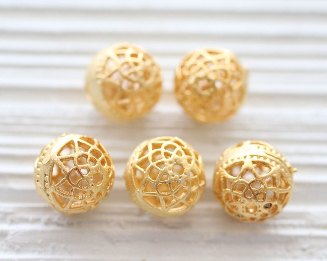 5pc Round Filigree Gold Metal Beads, Filigree Gold Beads, Textured ...