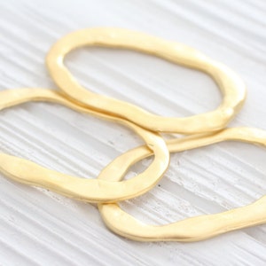2pc Gold Ring Connectors, Gold Link, Ring Pendant, Large Ring, Oval ...