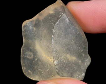 LIBYAN DESERT GLASS Raw Crystal Rare Metaphysical - Etsy