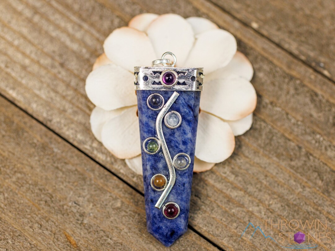 CHAKRA & SODALITE Crystal Pendant - Crystal Points, Handmade Jewelry ...
