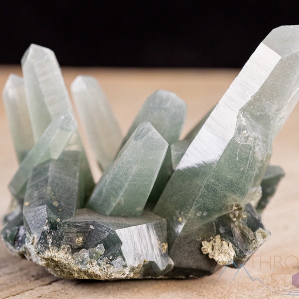 Actinolite - Etsy