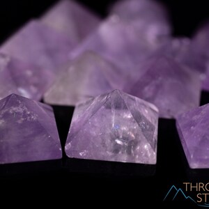 AMETHYST Crystal Pyramid - Sacred Geometry, Metaphysical, Healing ...