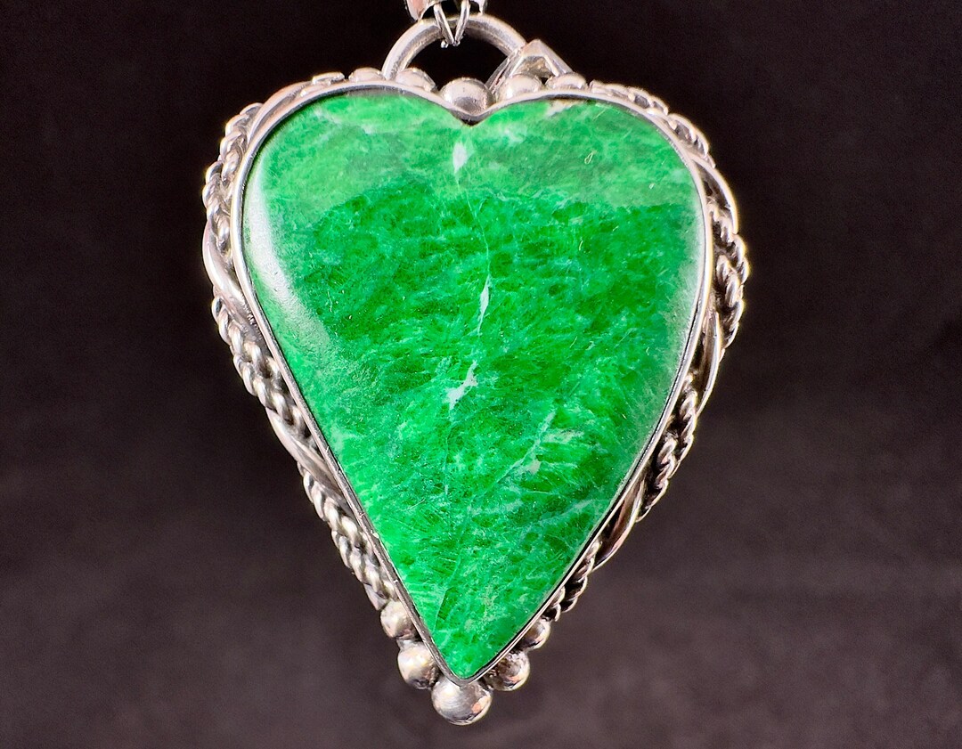 MAW SIT SIT Crystal Pendant - Sterling Silver, Cabochon - Fine Jewelry ...