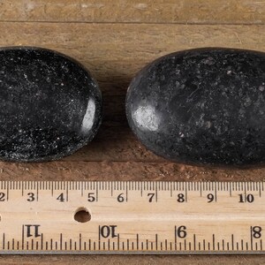 COPPERNITE Crystal Palm Stone - Worry Stone, Self Care, Healing ...