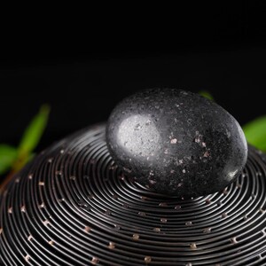 COPPERNITE Crystal Palm Stone - Worry Stone, Self Care, Healing ...