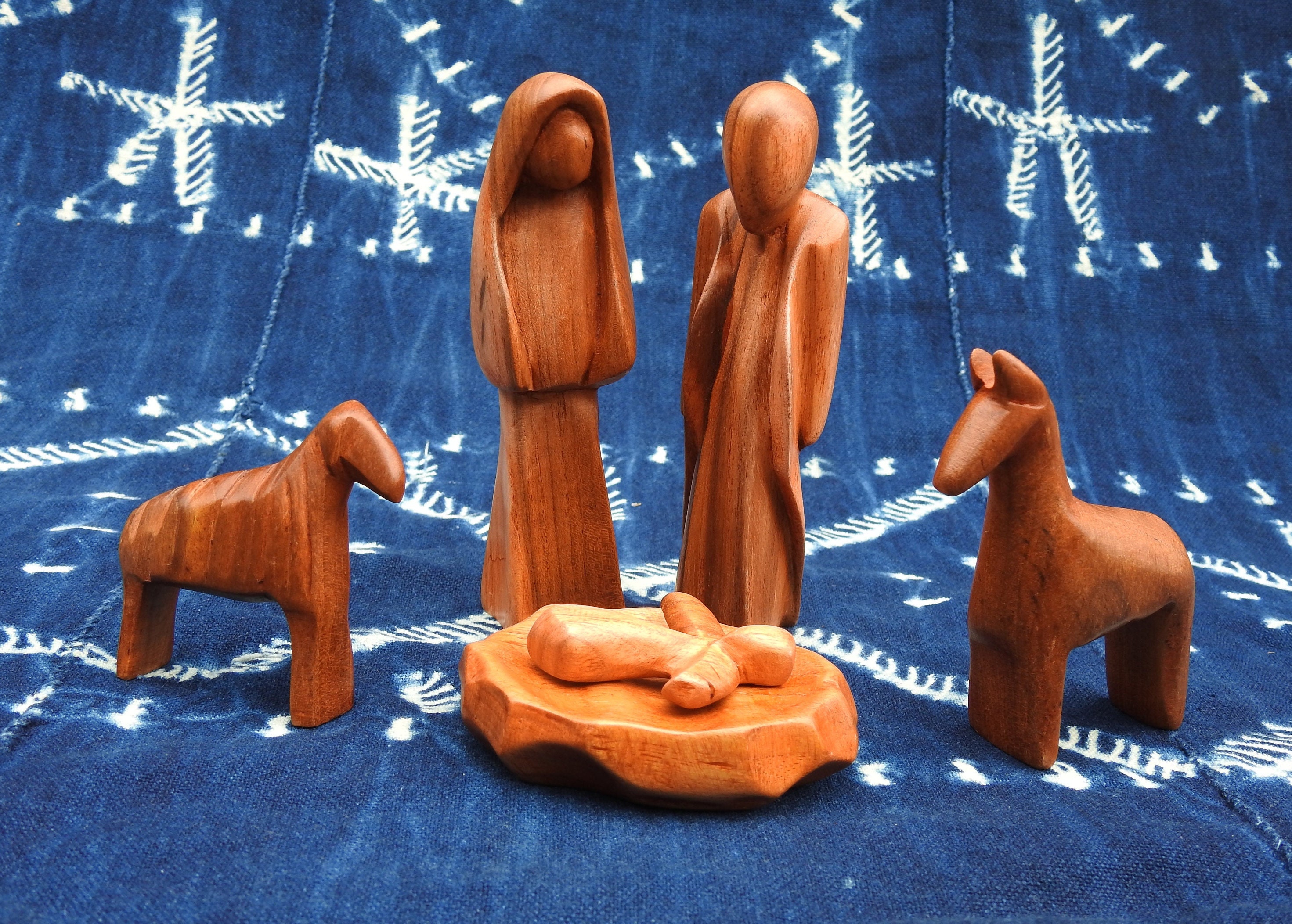 Hand-carved Nativity Set - Etsy