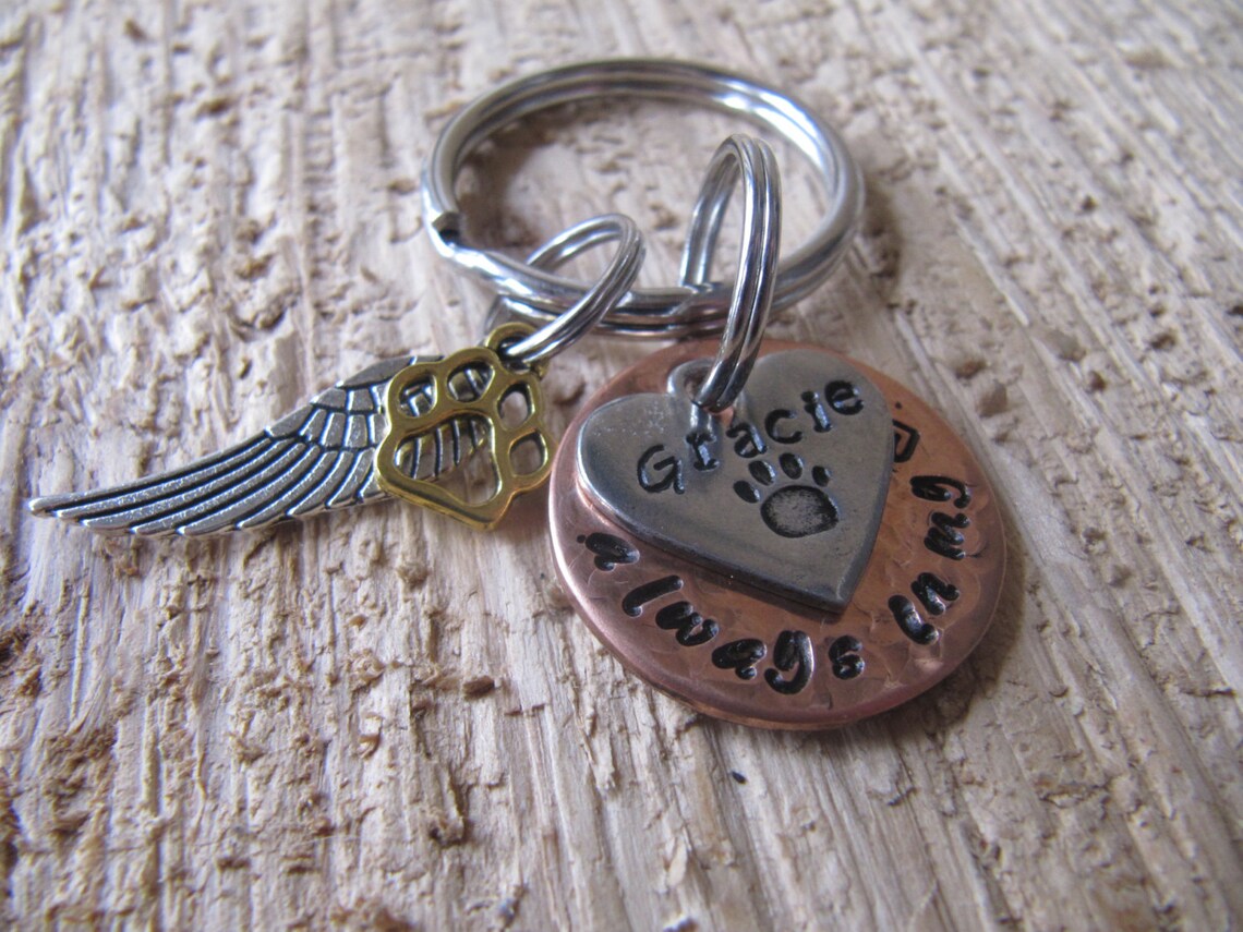 Pet Memorial Keychain//hand Stamped Pet Key Chain//dog - Etsy