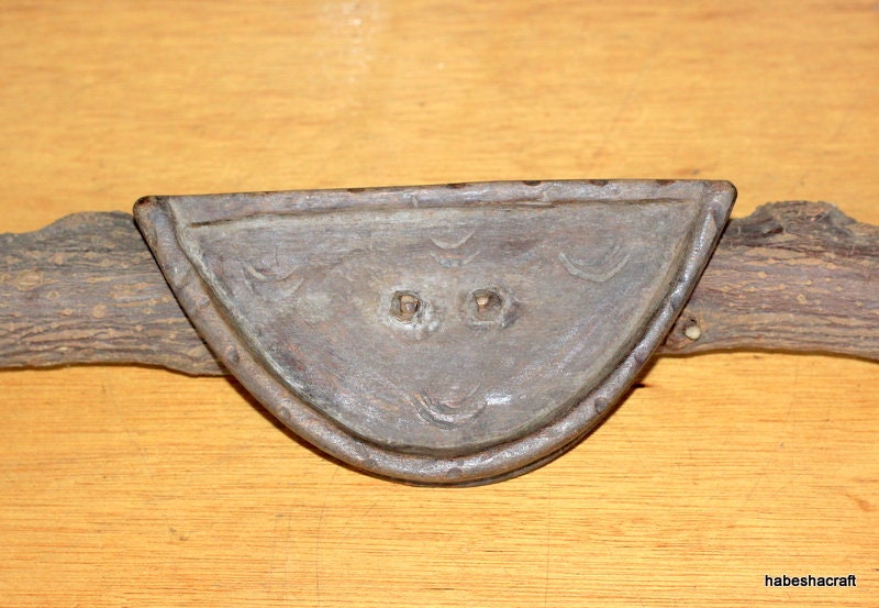 Ethiopian Mursi Tribe Wooden Lip Plate. Lip Plug Lip Disc - Etsy Ireland