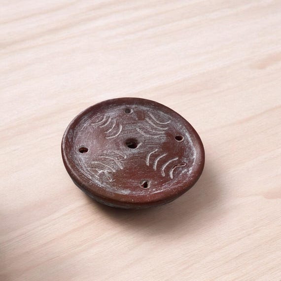 Old African Ethiopian Mursi Tribe Clay lip plate, a l… - Gem