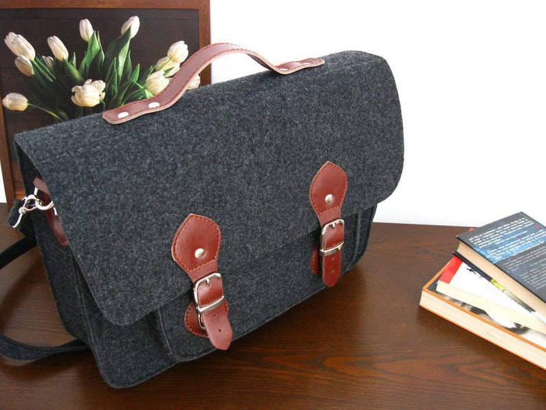 MESSENGER BAG Macbook Pro 16 Case 15-inch Laptop Bag - Etsy