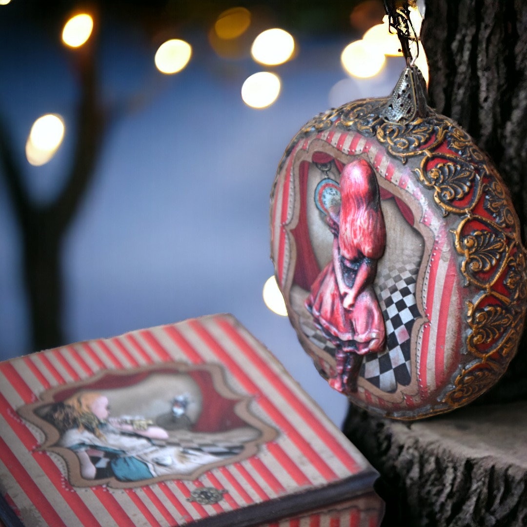 Alice in Wonderland Decor Interior Suspension Alice Interior Pendant ...