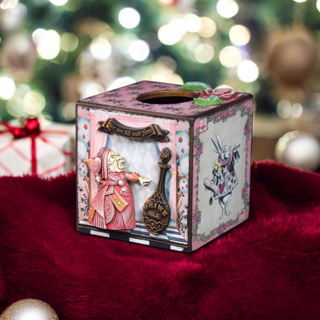 Alice in Wonderland Tissue Box Cover: Checkerboard Napkin Holder - Etsy